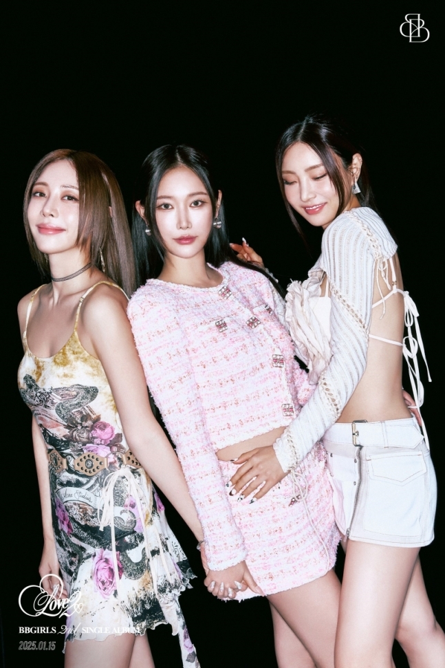 VV Girl携新单曲《Love2》华丽回归，展现全新面貌